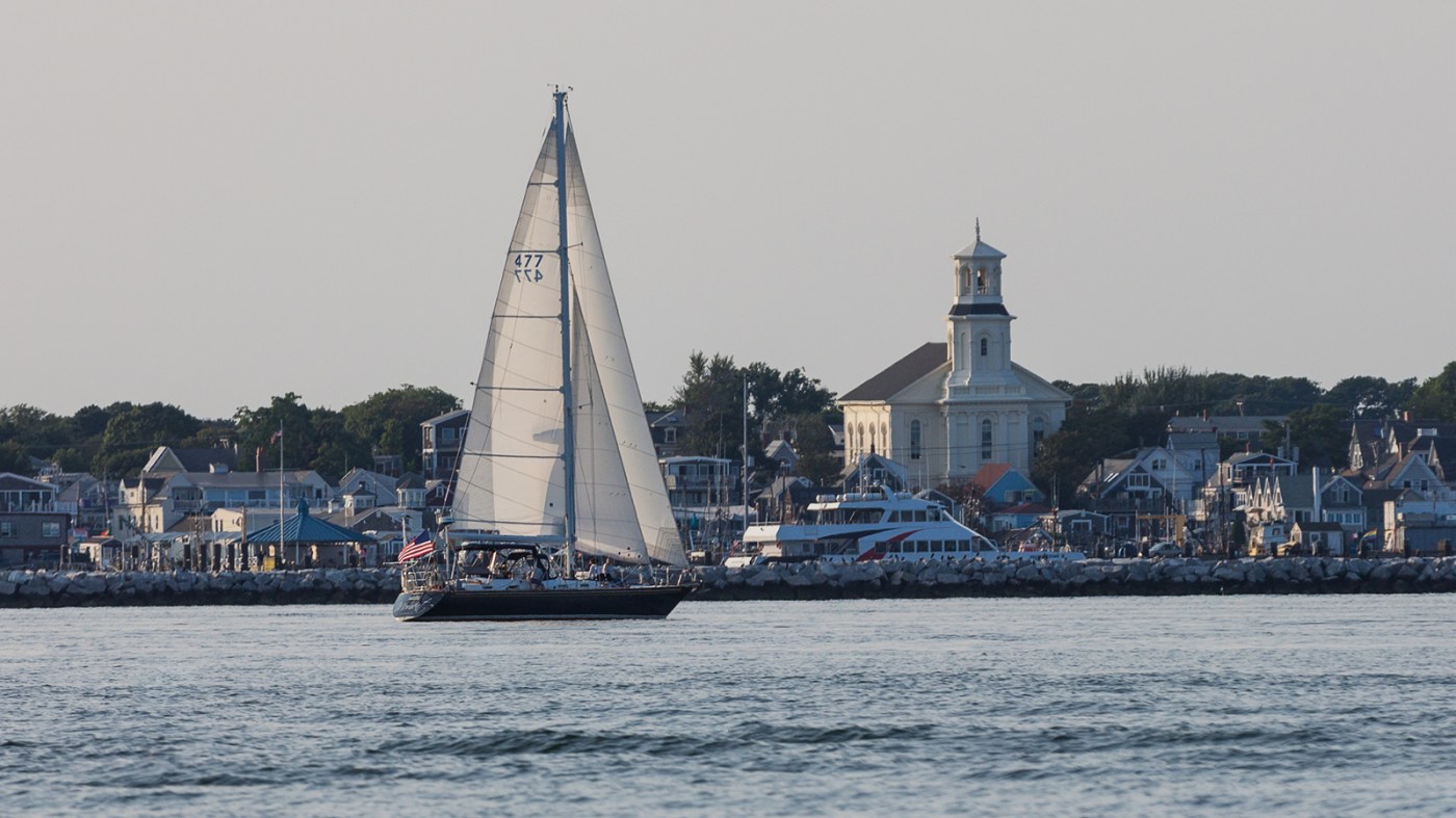 FAQ | Moment Sailing